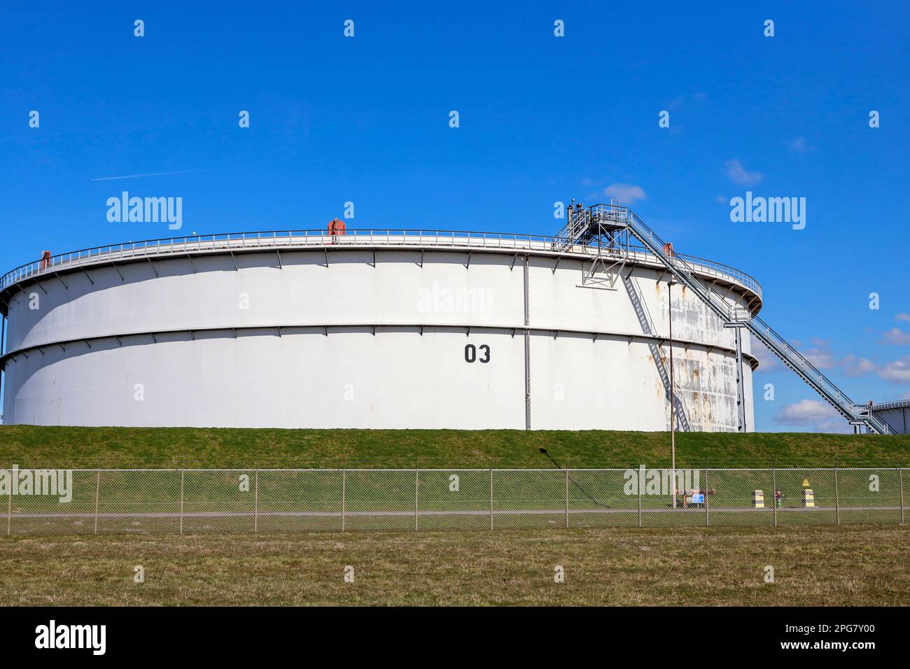 BP refinery in Europoort as part of the port of Rotterdam in the ...