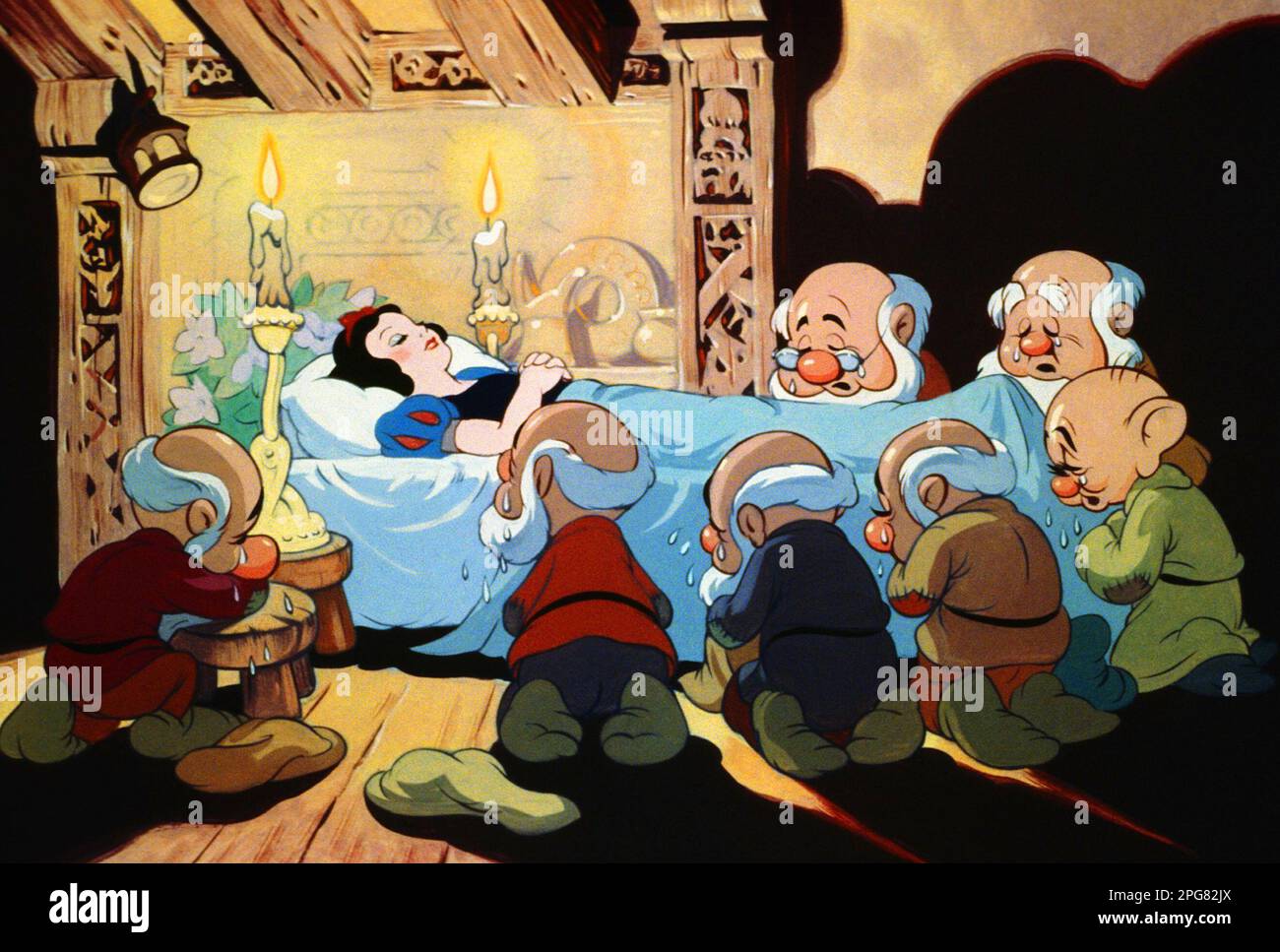 Snow white and the seven dwarfs 1937 hi-res stock photography and ...
