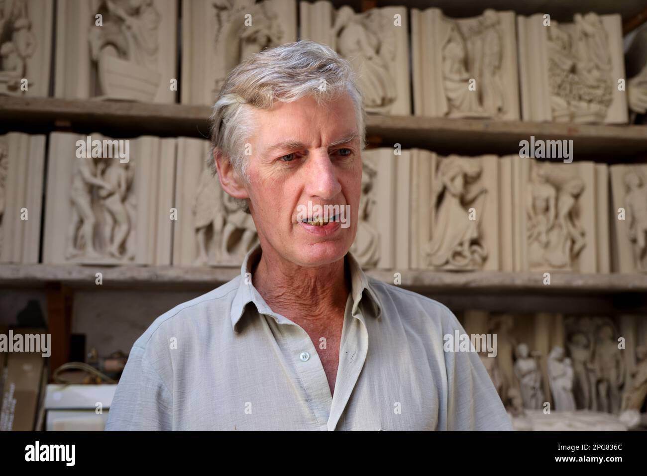 Rory Young, in his workshop at home in Cirencester Stock Photo - Alamy