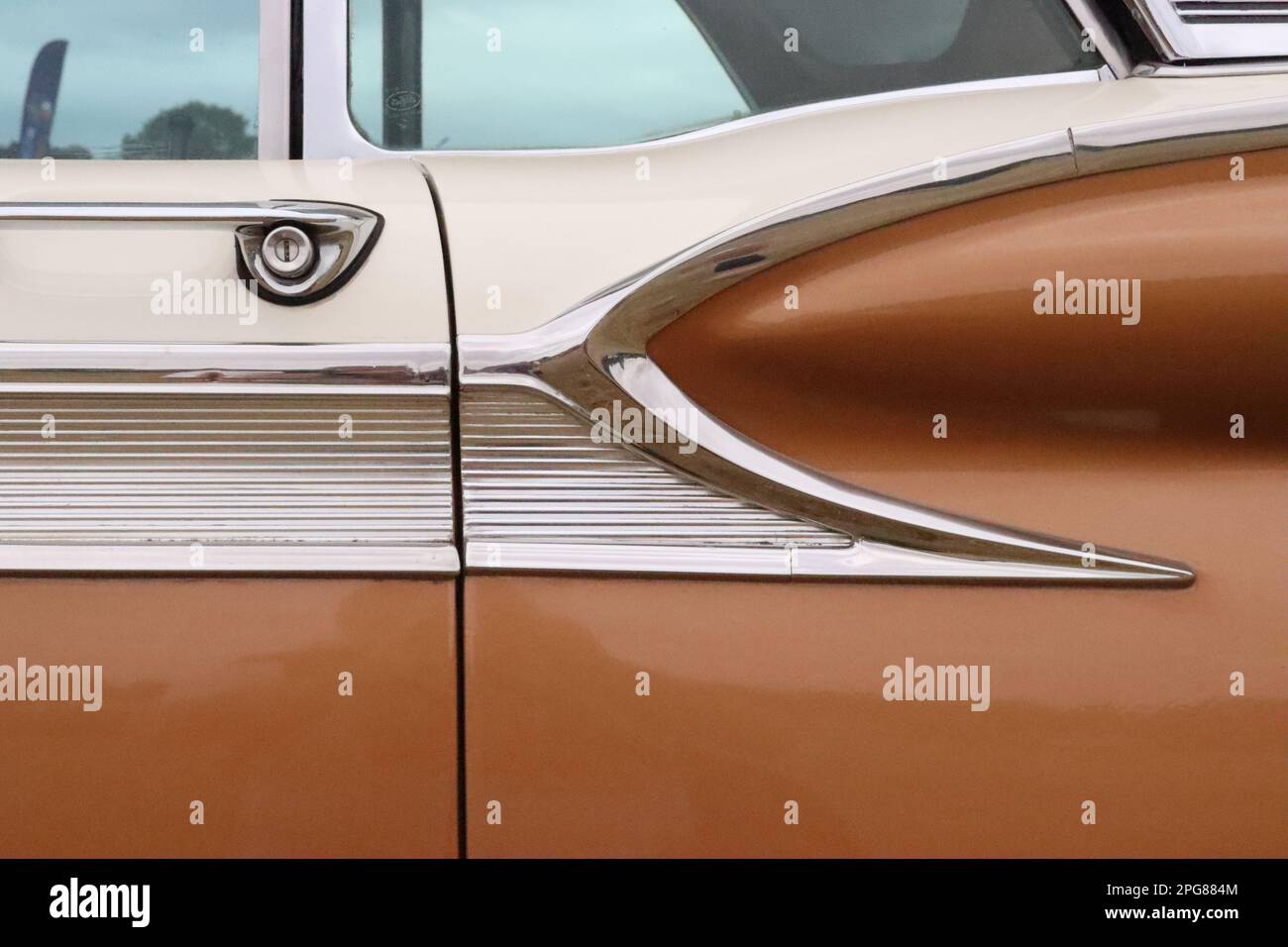 Chrome embellishments on the side of a 1959 Ford Fairlane 500 Galaxie ...