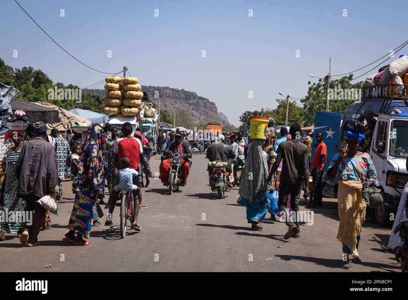 50 km zone hi-res stock photography and images - Alamy