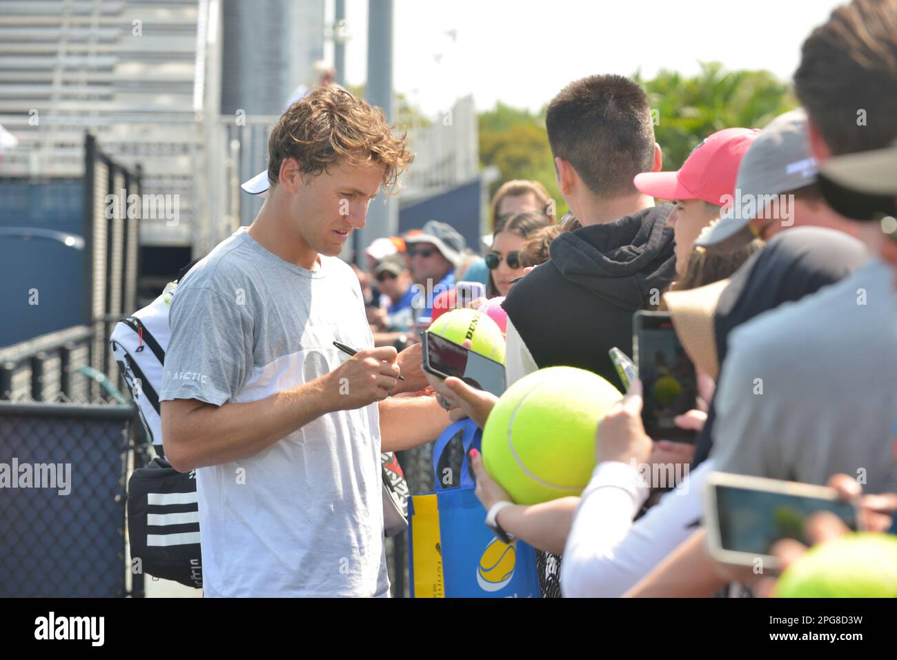 MIAMI GARDENS, FLORIDA - MARCH 20: Casper Ruud (NOR) on the practice ...