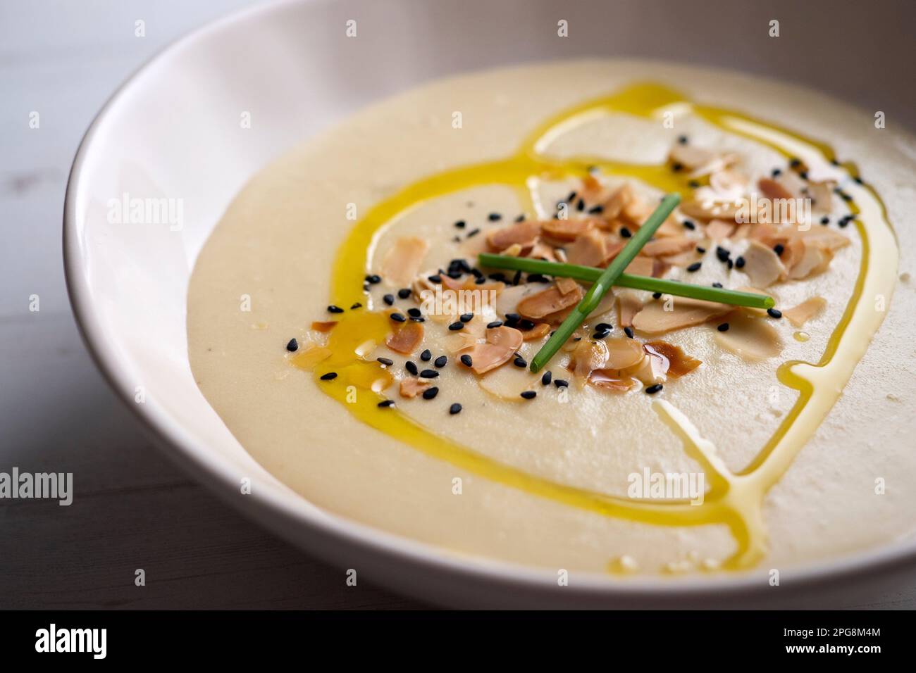 Homemade leek soup made with vegetable and potato broth Stock Photo - Alamy