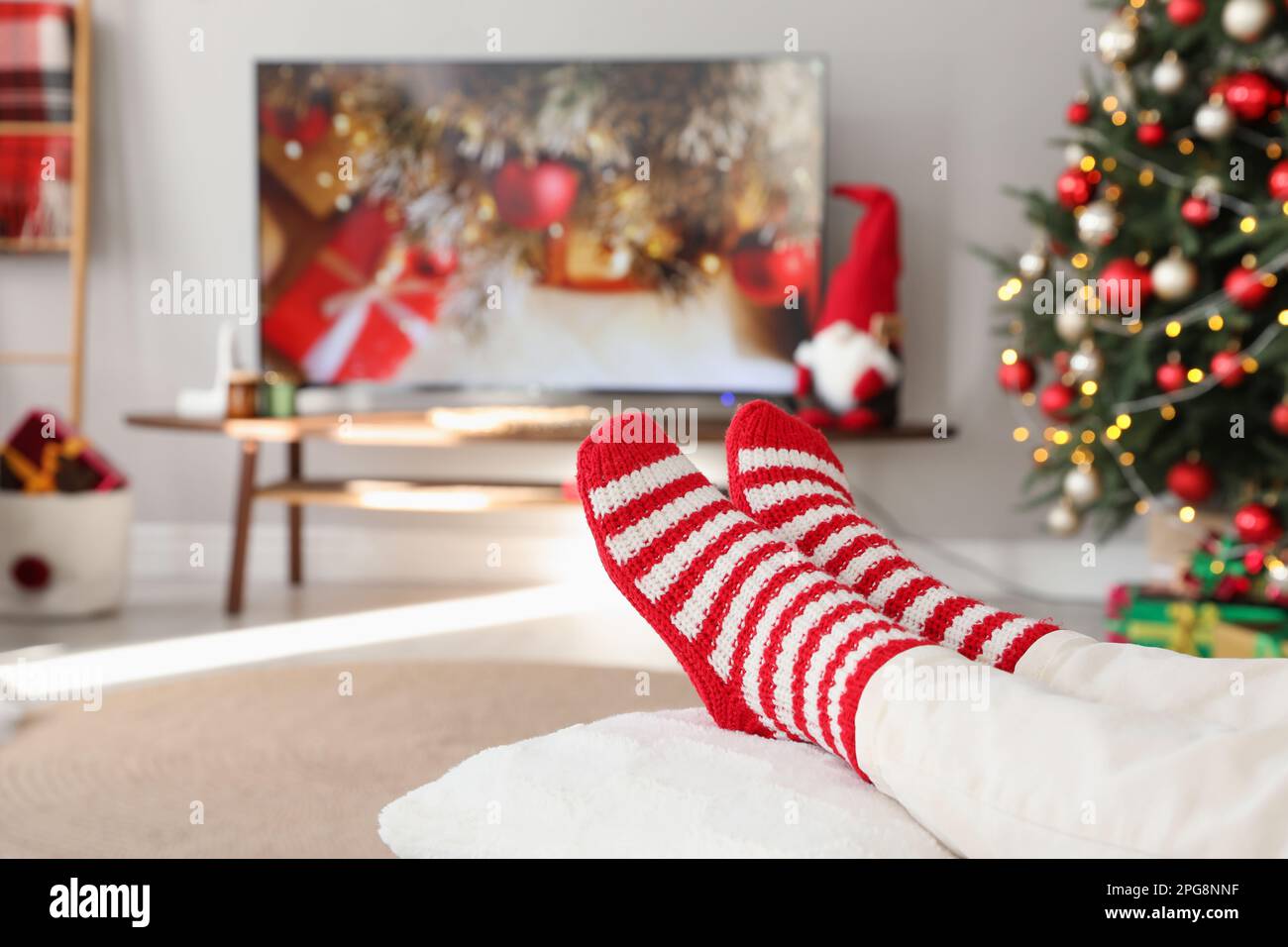 Person watching socks hi-res stock photography and images - Alamy