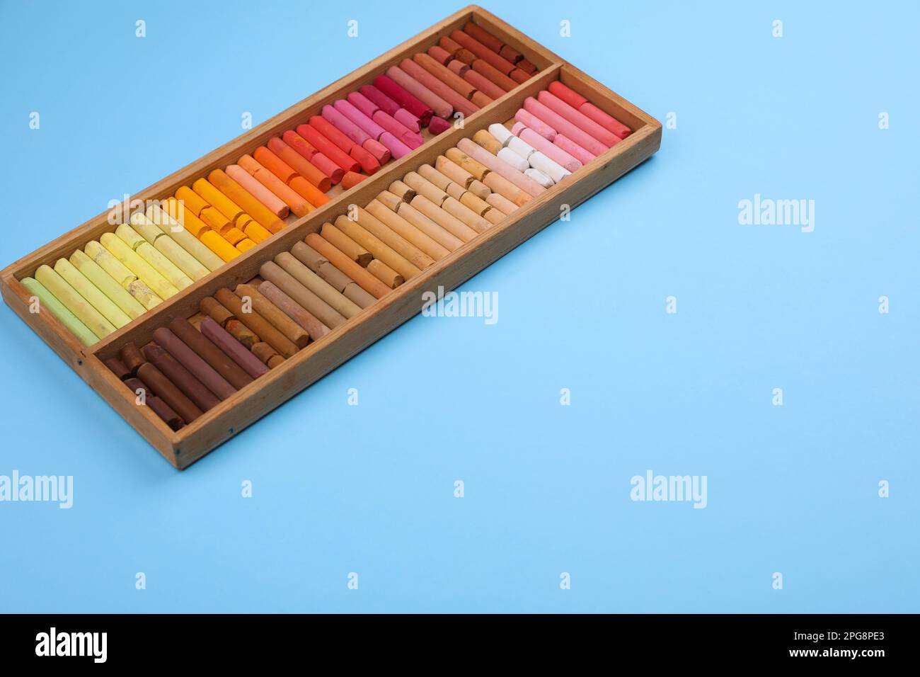 Blue background drawing hi-res stock photography and images - Alamy