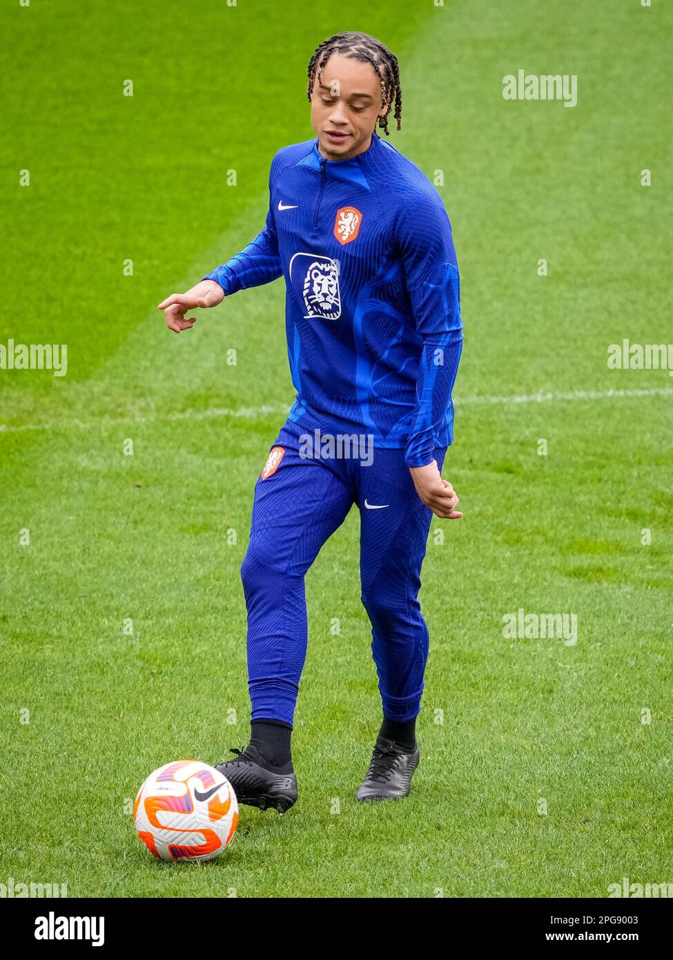 ZEIST, NETHERLANDS - MARCH 21: Xavi Simons of the Netherlands during a ...