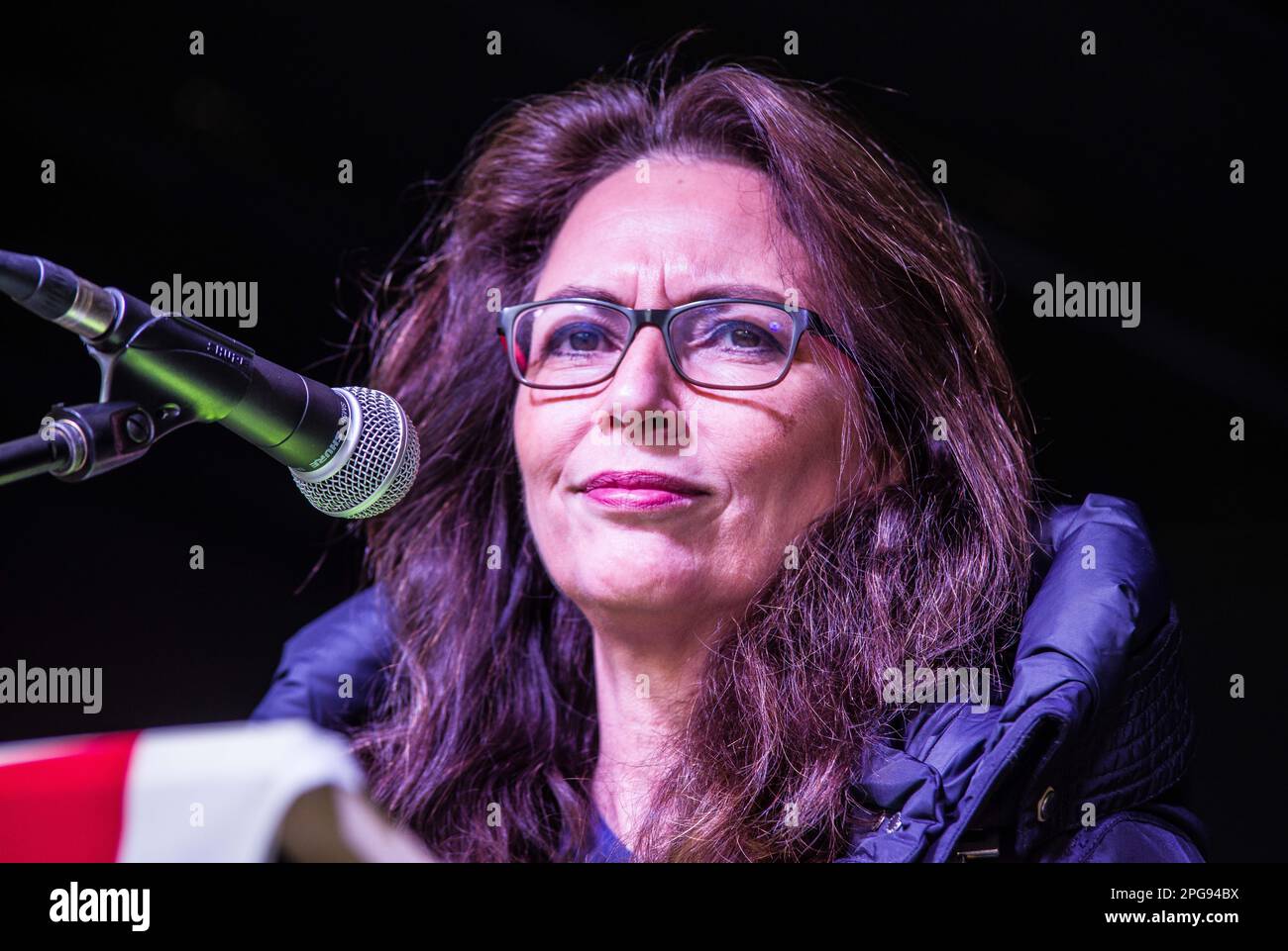 Yasmin fahimi hi-res stock photography and images - Alamy