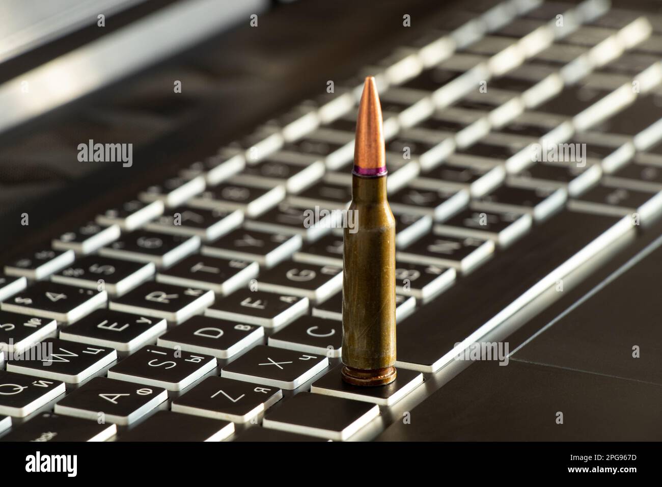 Keyboard pistol hi-res stock photography and images - Alamy