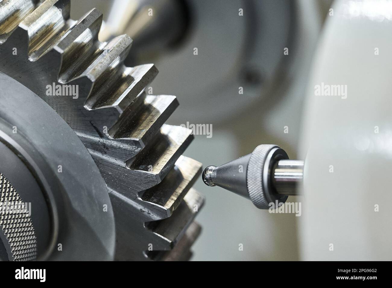 Lubrication system hi-res stock photography and images - Alamy