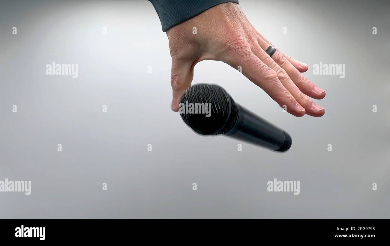 Caucasian Man Dropping The Mic Sequence Popular Performance All Black