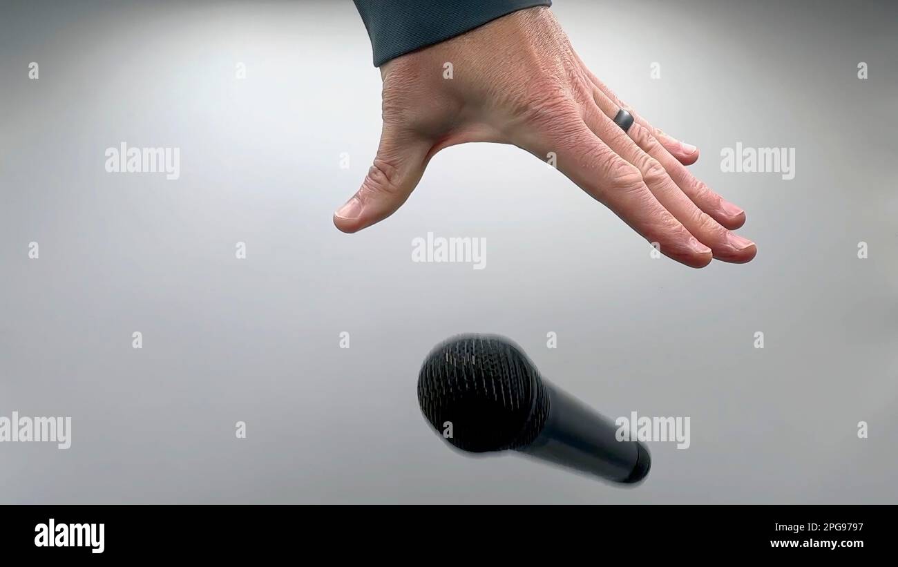 Caucasian Man Dropping the Mic Sequence - Popular Performance All Black ...