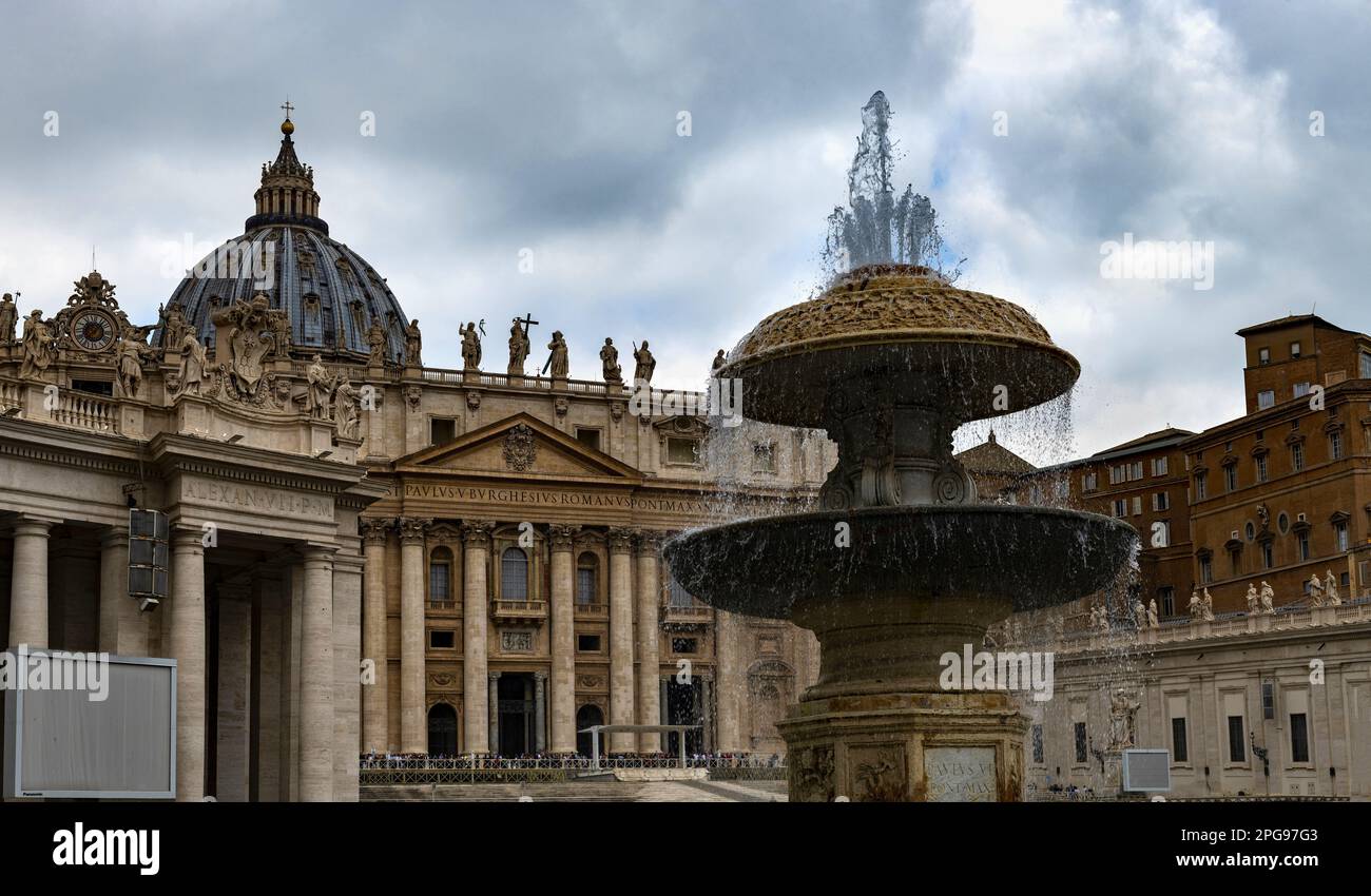 Bernini Fountain and St. Peter's Basilica in Vatical Stock Photo - Alamy