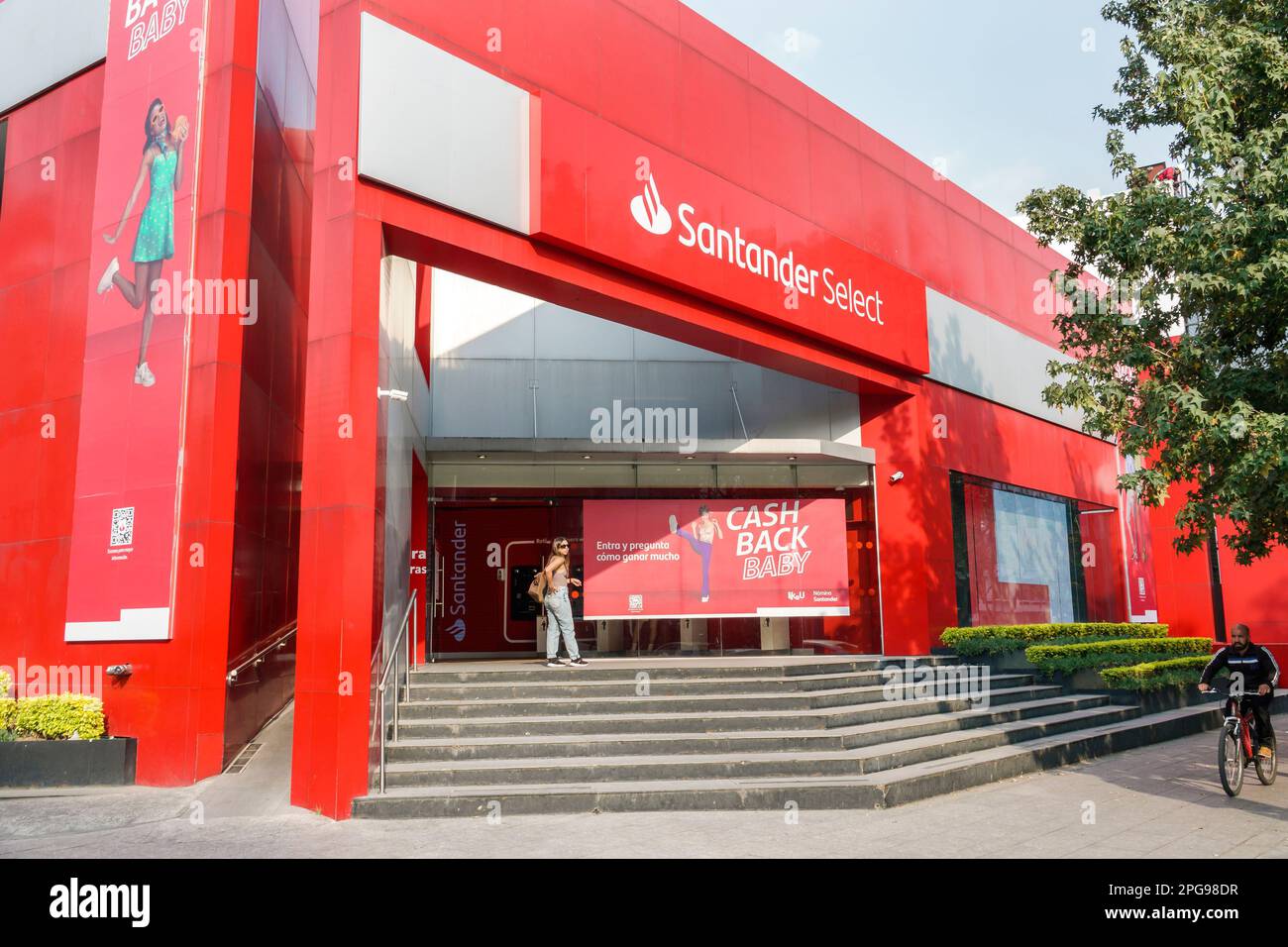 Santander select bank banking hi-res stock photography and images - Alamy