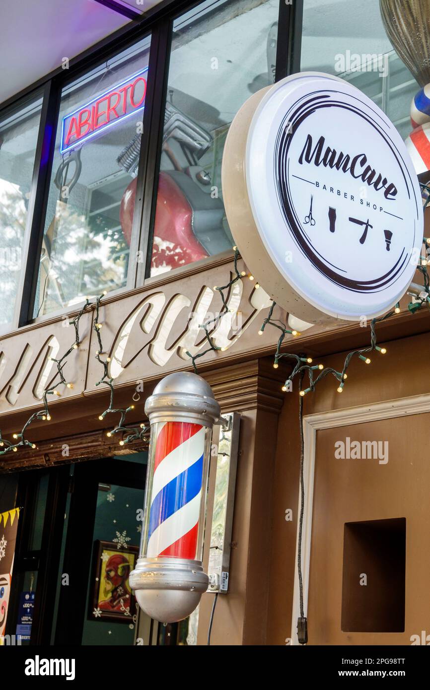 Mexican shop front hi-res stock photography and images - Alamy