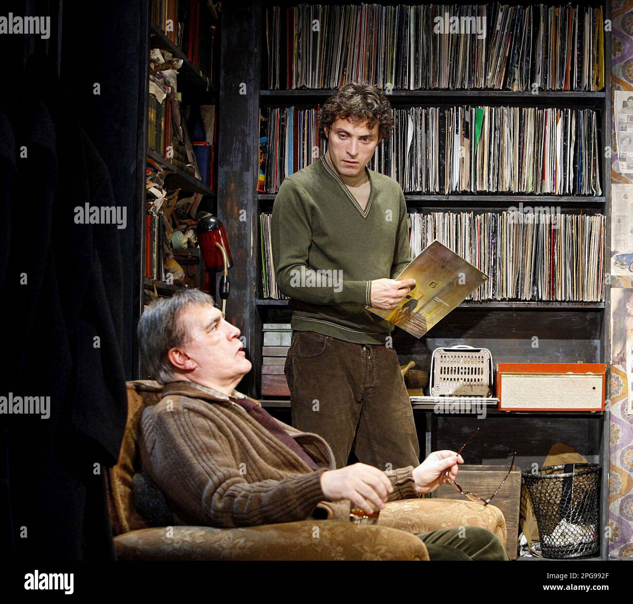 Rufus sewell hi-res stock photography and images - Alamy