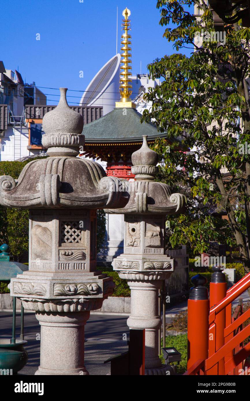 Japan, Tokyo, Asakusa, Hashimoto Yakusi-do Temple Stock Photo - Alamy