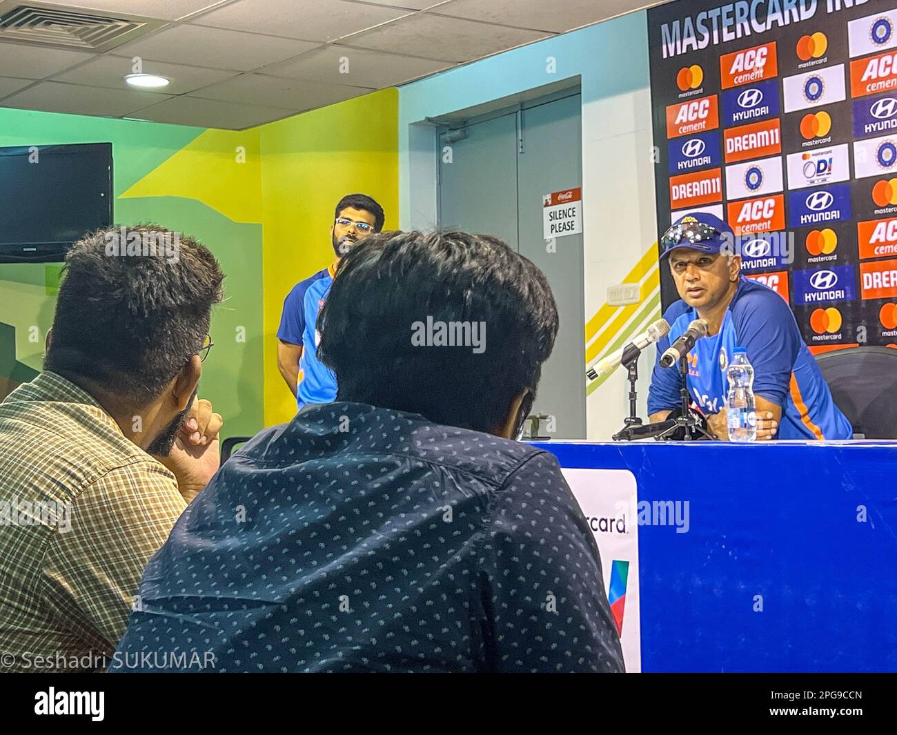 India national team captain hi-res stock photography and images - Alamy