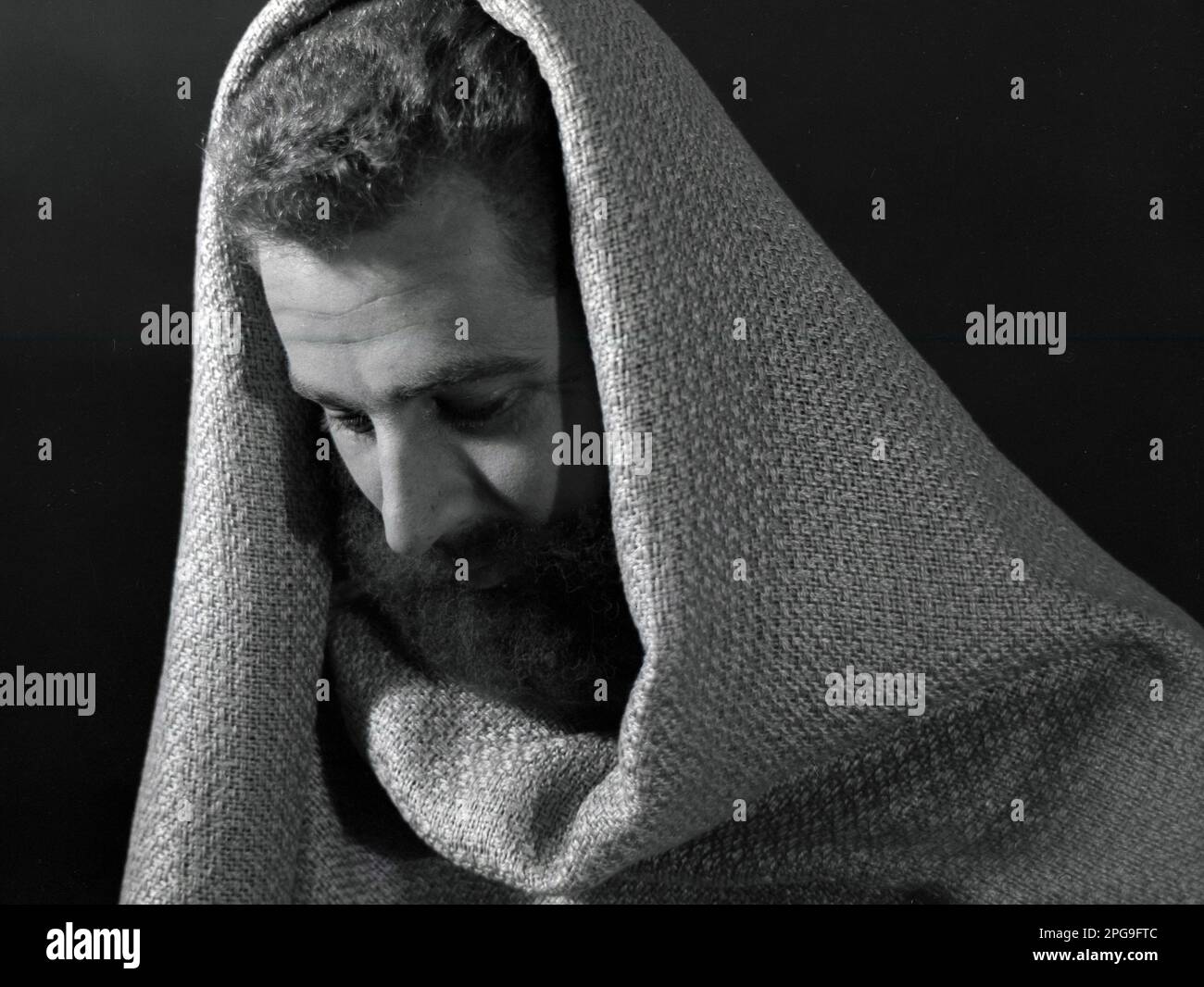 Jute throw hi-res stock photography and images - Alamy