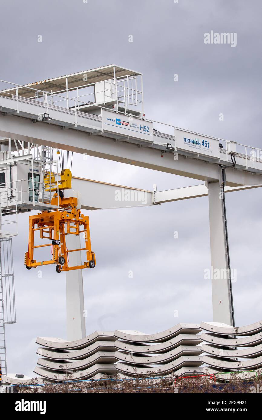 West Ruislip, UK. 21st March, 2023. HS2 High Speed Rail Construction ...