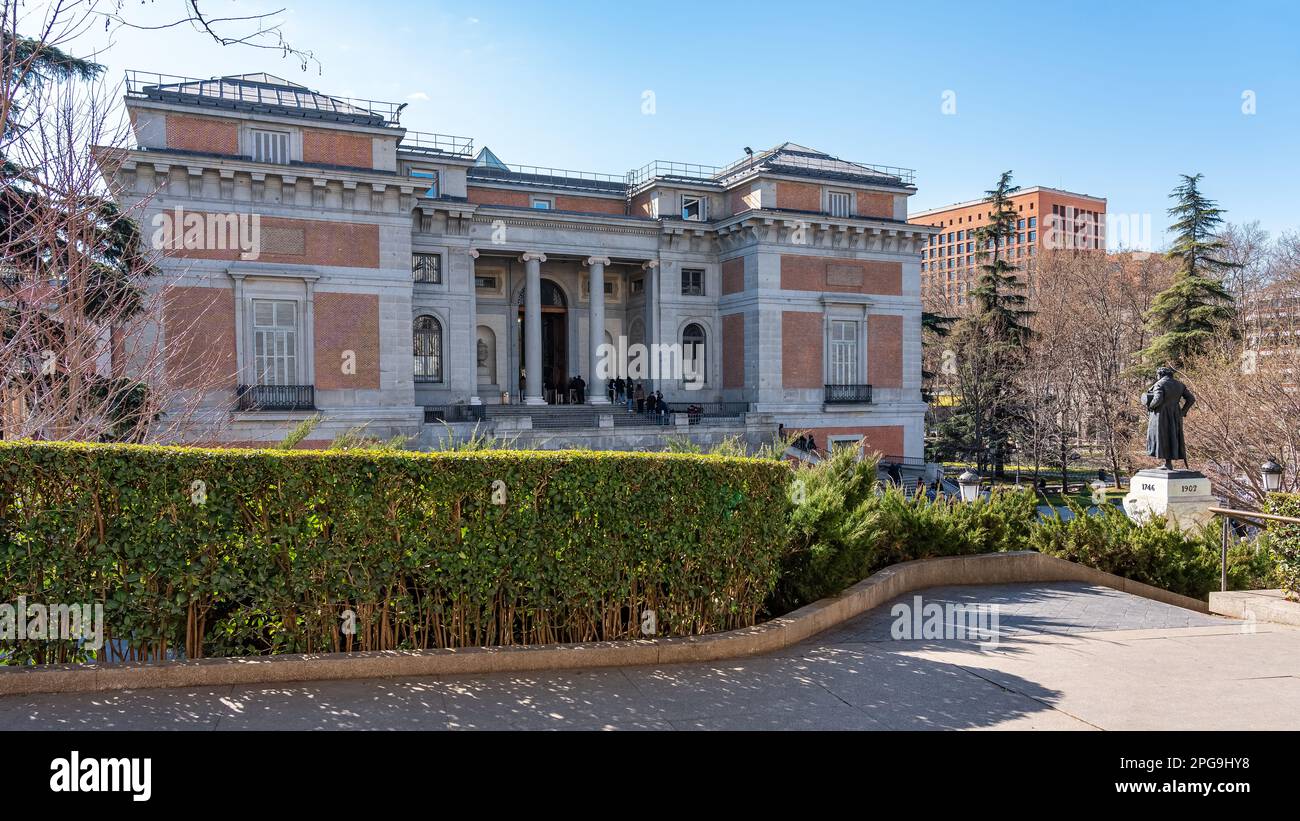 Access facade to the interior of the Prado Museum in the tourist city ...