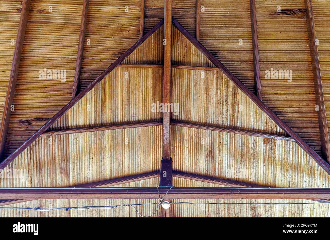 09 10 2007 traditional wooden Ceiling of local pavilion at ...