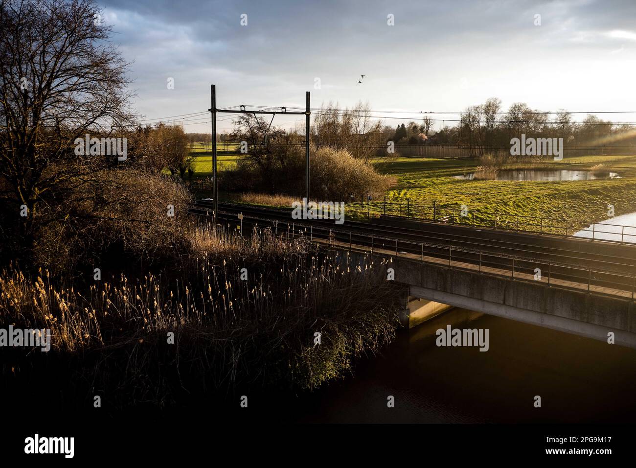 Dug out in tunnels hi-res stock photography and images - Alamy