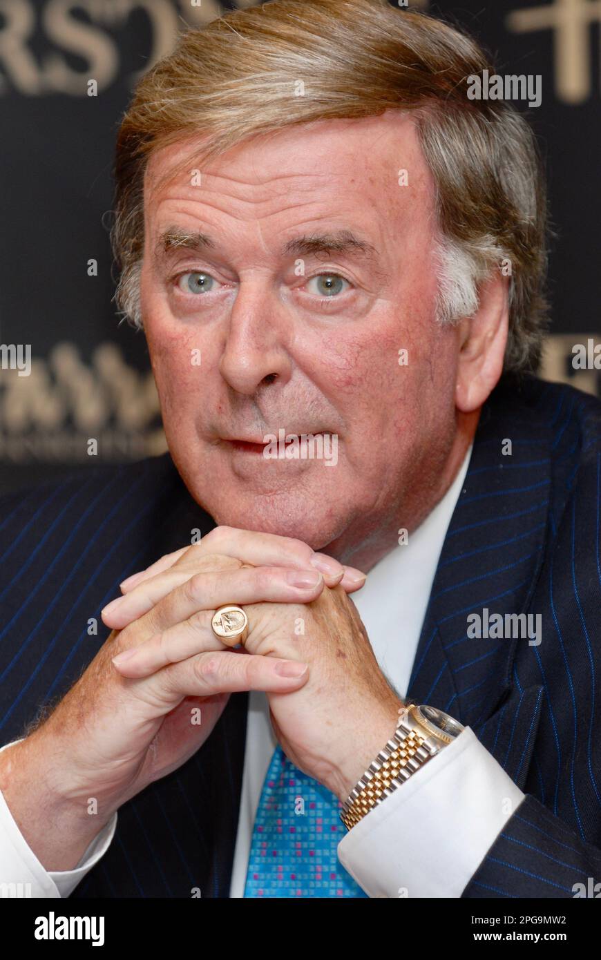 Terry Wogan. Book Signing, Harrods, Knightsbridge, London, UK Stock ...