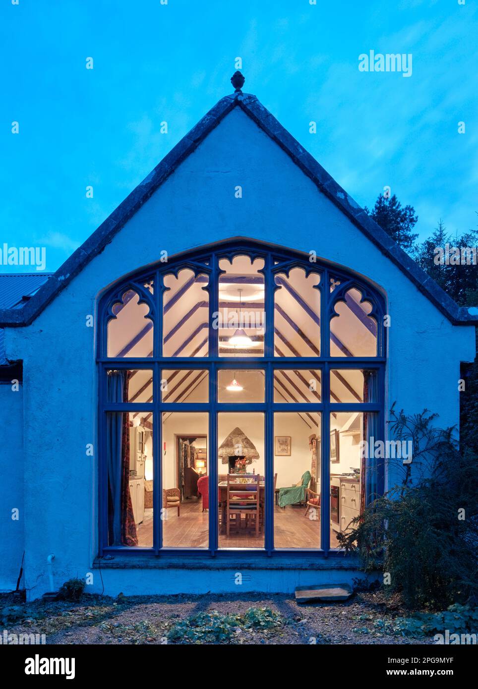 Traditional farm cottage , Sligo, Ireland , Fireplace with peat roof ...