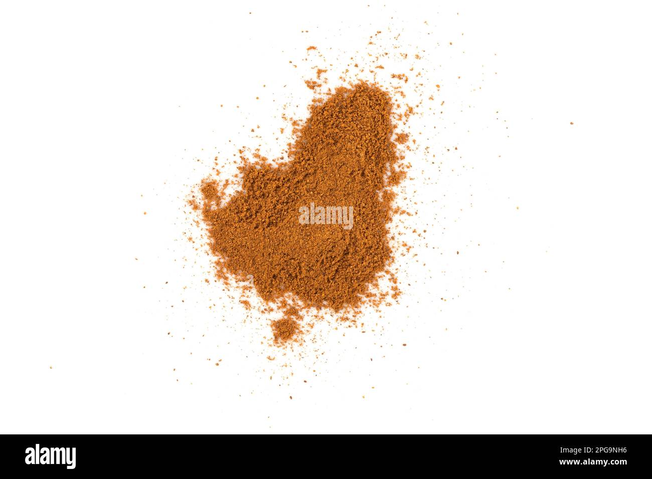 cinnamon powder isolated on a white background Stock Photo - Alamy