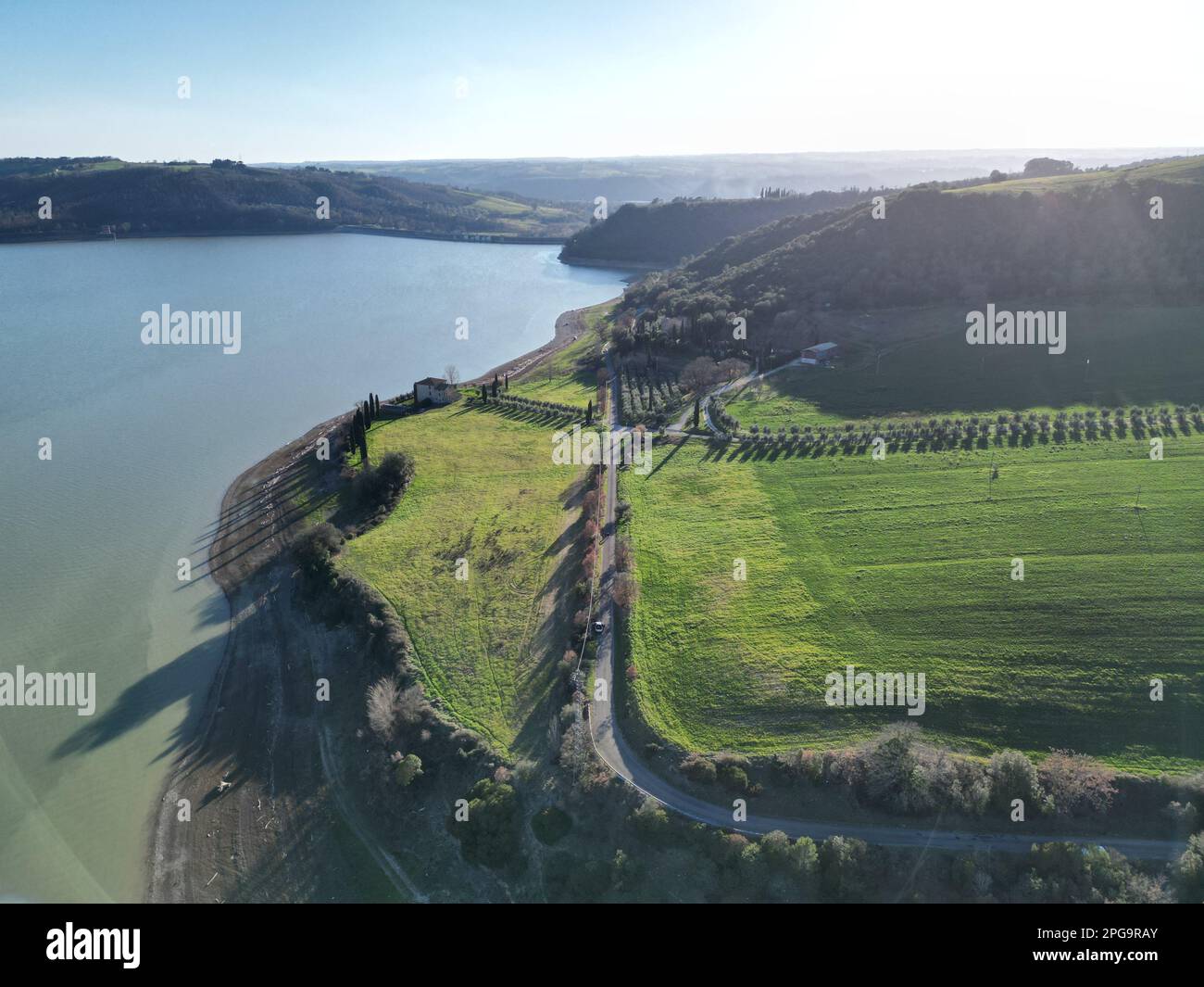 An aerial photograph of Lake Corbara, Italy Stock Photo - Alamy