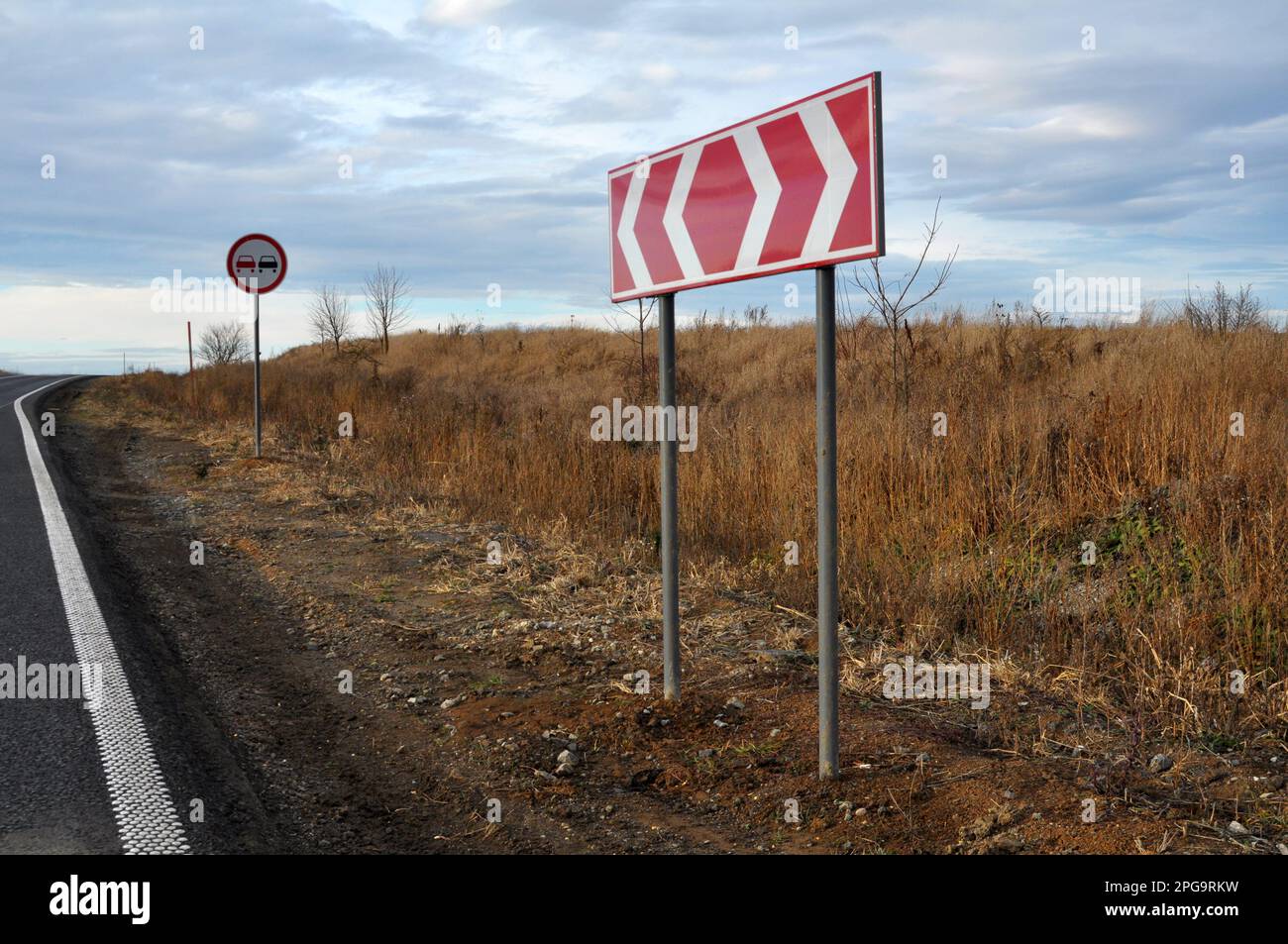 Road sign. Graphic drawing to communicate information to road users ...