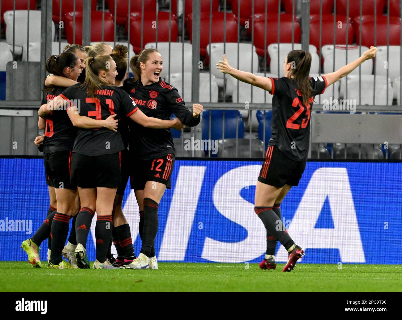 Munich, Germany. 21st Mar, 2023. Soccer, Women: Champions League ...