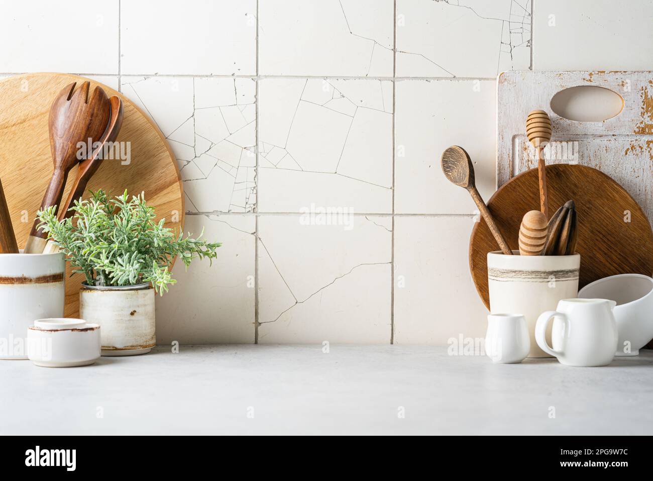 Kitchen utensils background Stock Photo - Alamy