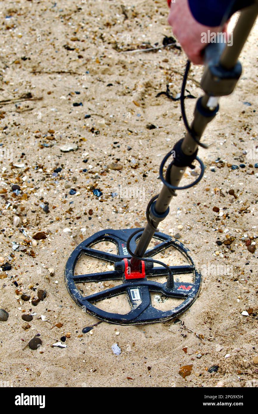 Detecting metal hi-res stock photography and images - Alamy