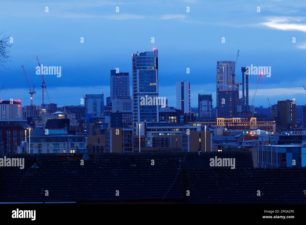 A dull morning across Leeds City Centre Stock Photo - Alamy