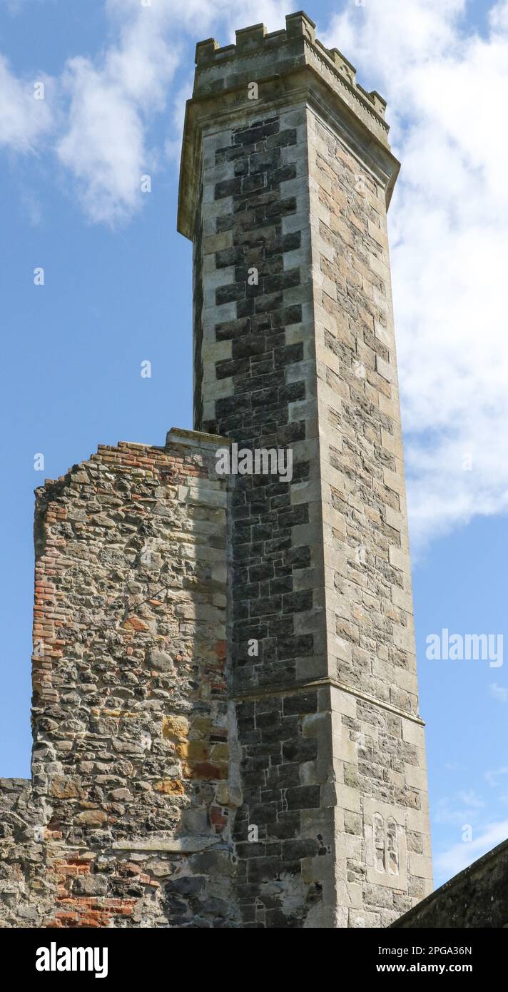 Tower antrim castle gardens hi-res stock photography and images - Alamy