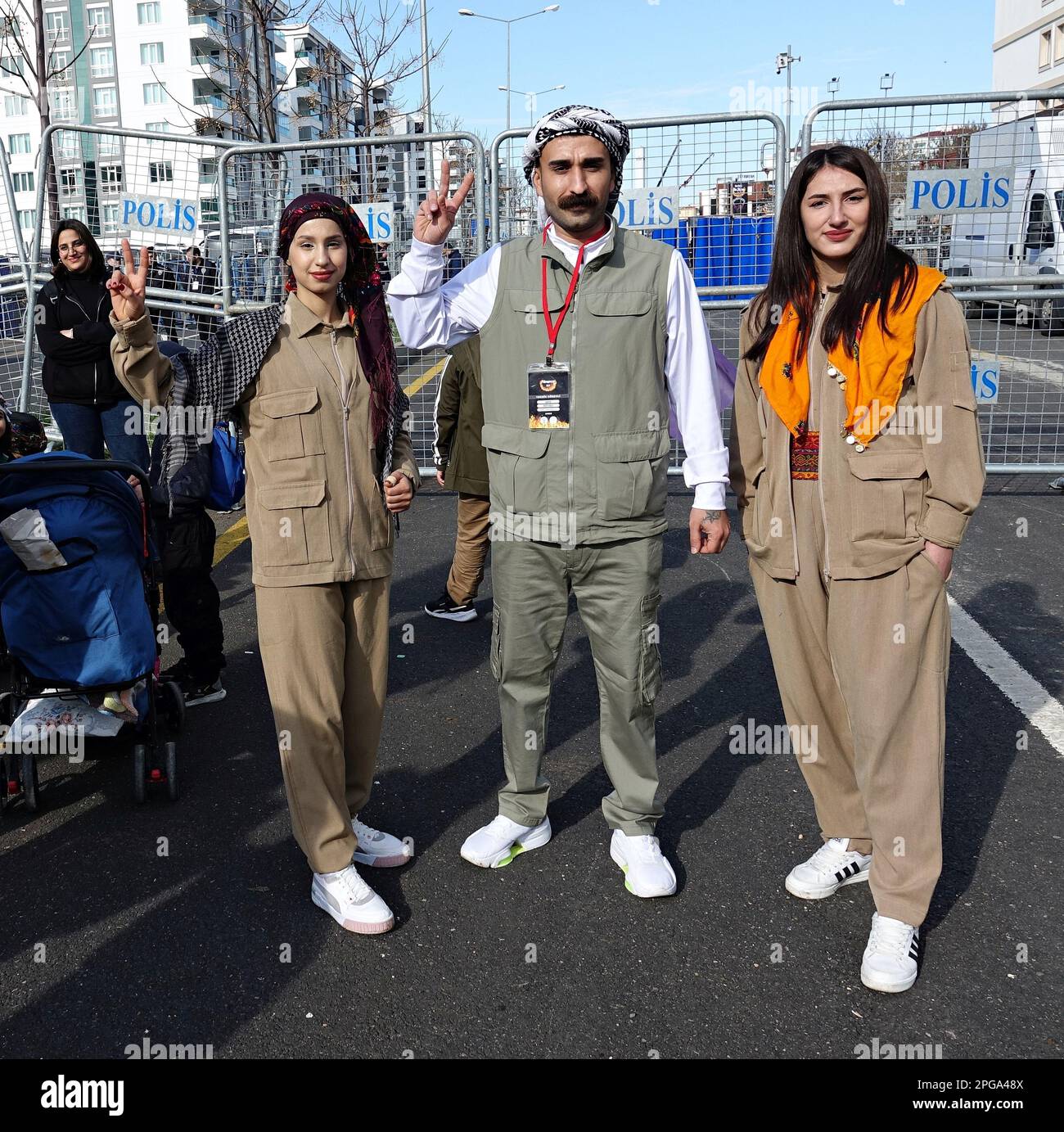 Diyarbakir, Turkey. 21st Mar, 2023. Young Kurdish ladies pose for a ...