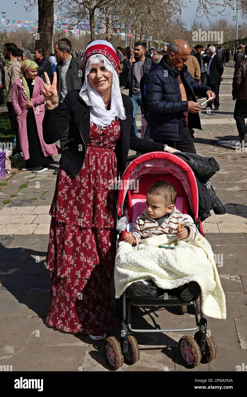 Diyarbakir, Turkey. 21st Mar, 2023. A Kurdish woman, dressed in ...