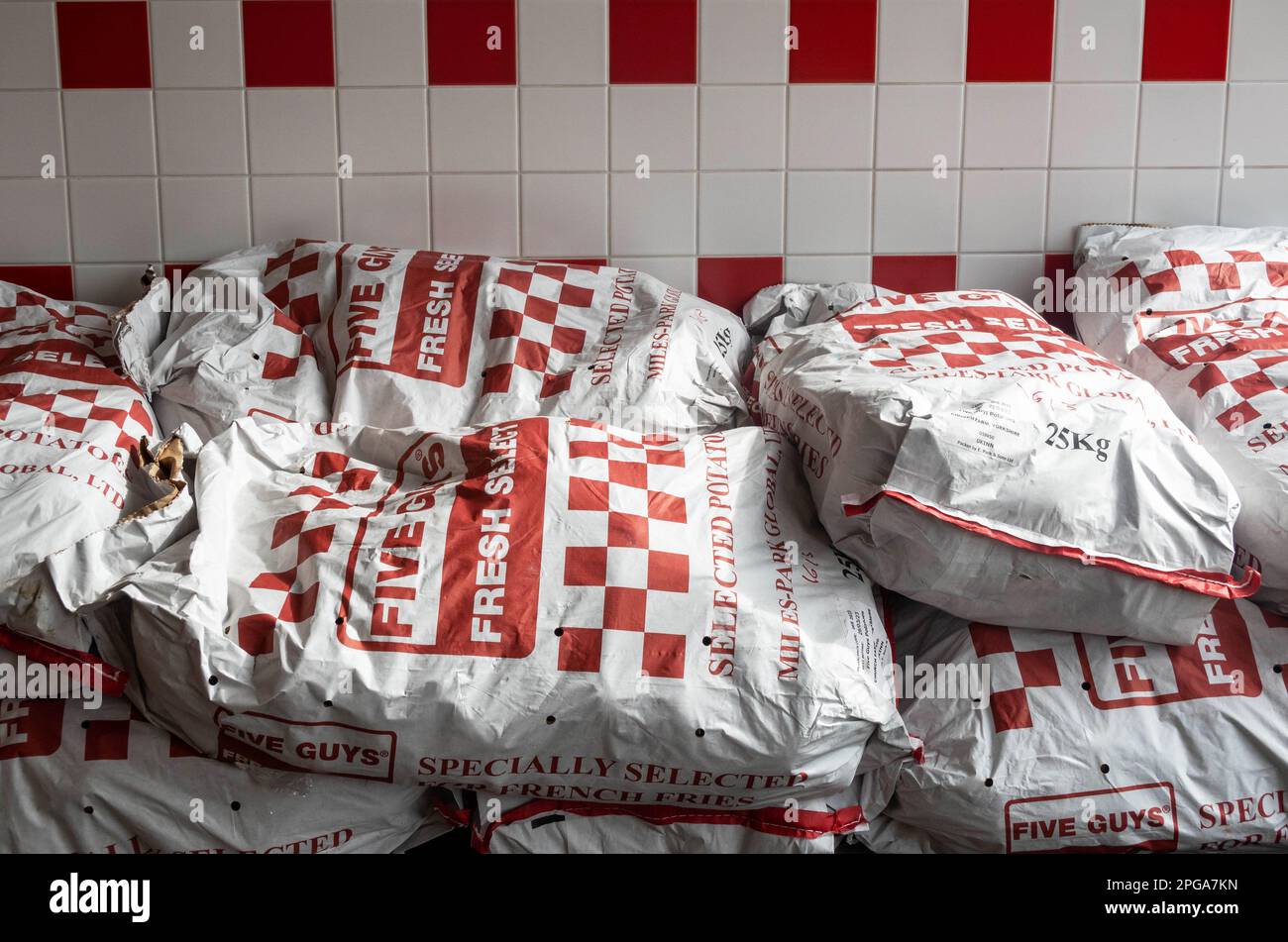 Sacks restaurant hi-res stock photography and images - Alamy