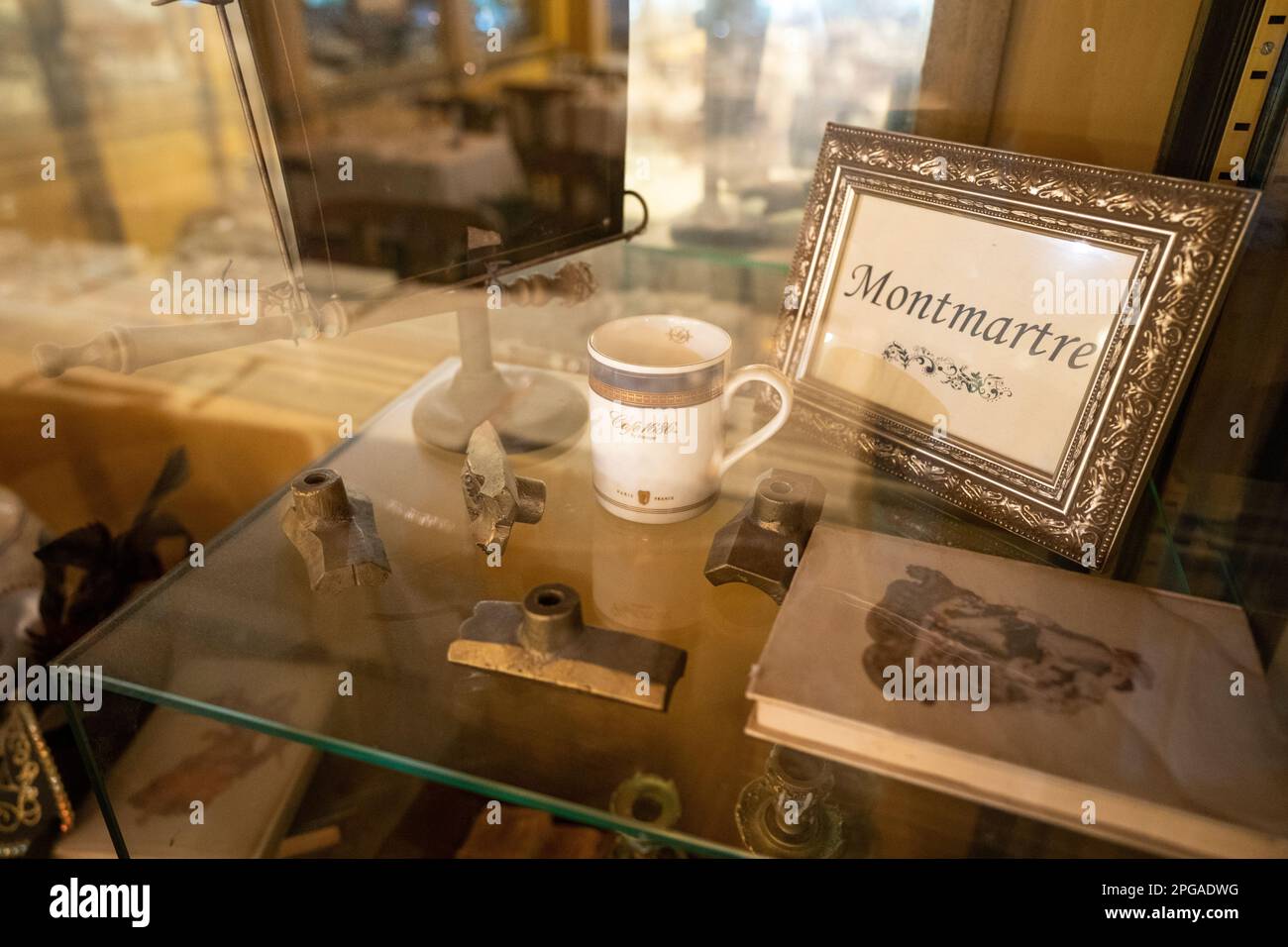 Le Procope Restaurant in Paris, France. The oldest café in Paris in the ...