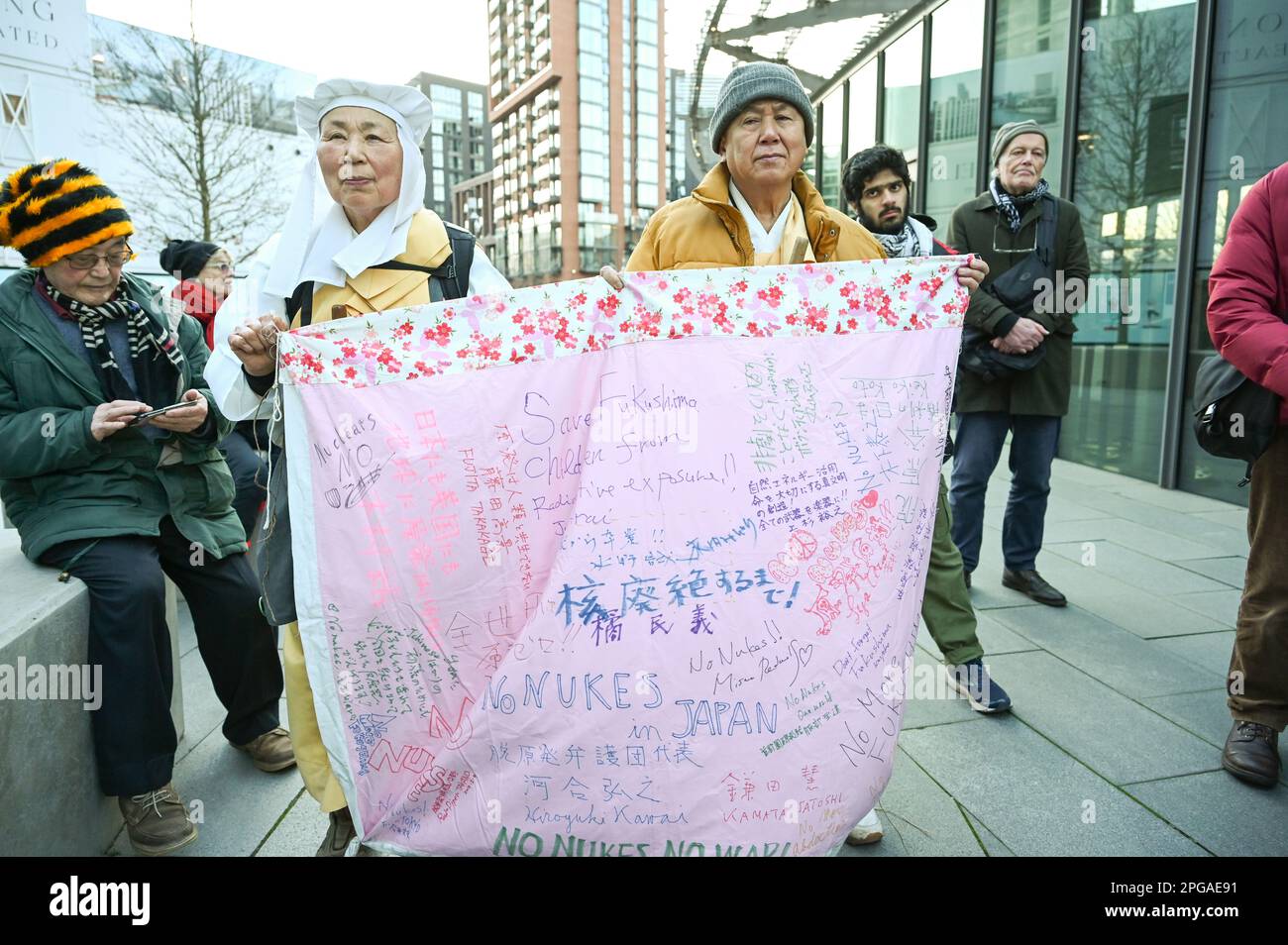 US Embassy, London, UK. 21st Mar, 2023. Protest No US Nukes In Britain ...