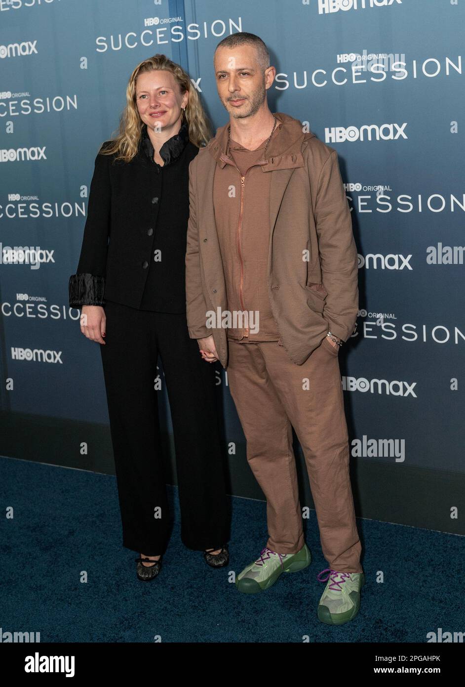 Emma Wall and Jeremy Strong attend HBO's "Succession" Season 4 Premiere ...