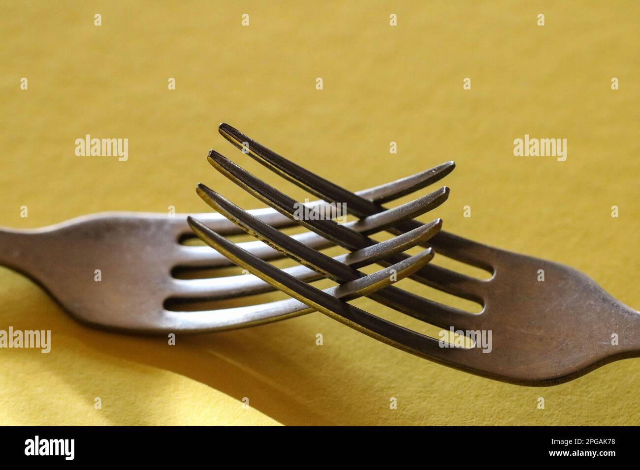 Silver forks hi-res stock photography and images - Alamy