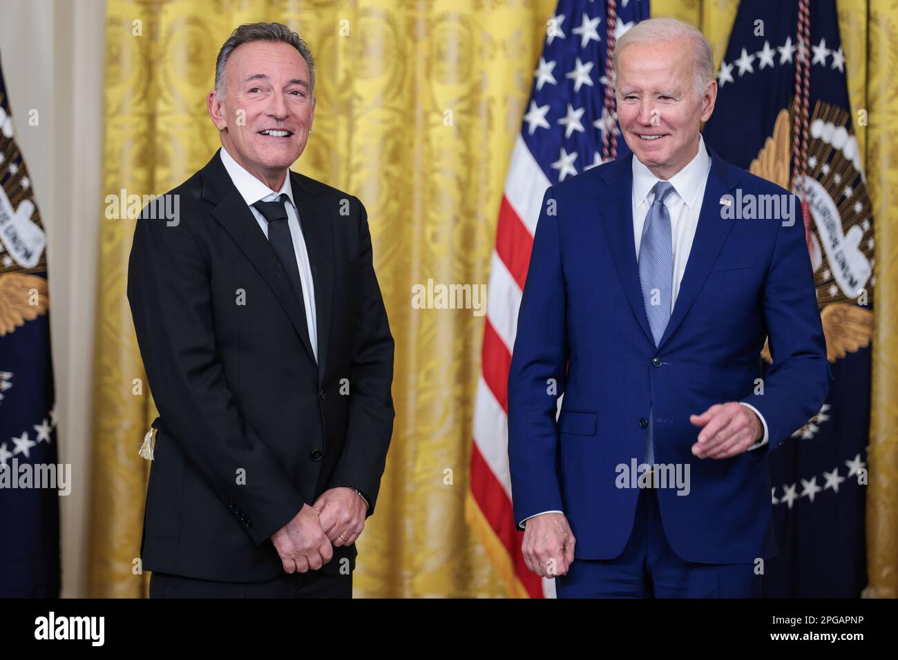 Bruce Springsteen on stage with United States President Joe Biden ...
