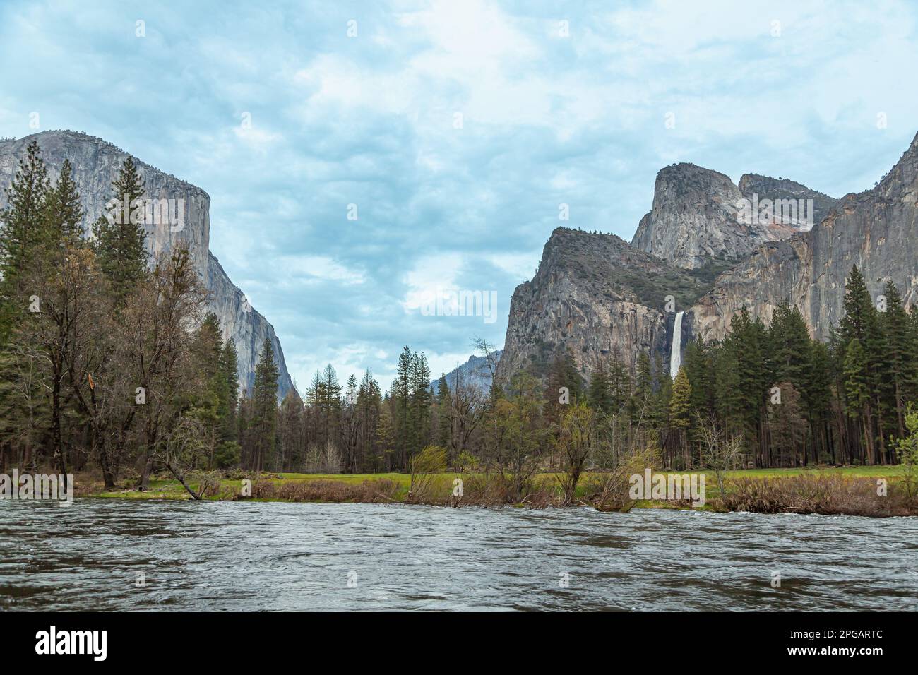 Yosemite national park. Yosemite valley. Merced River In Yosemite ...