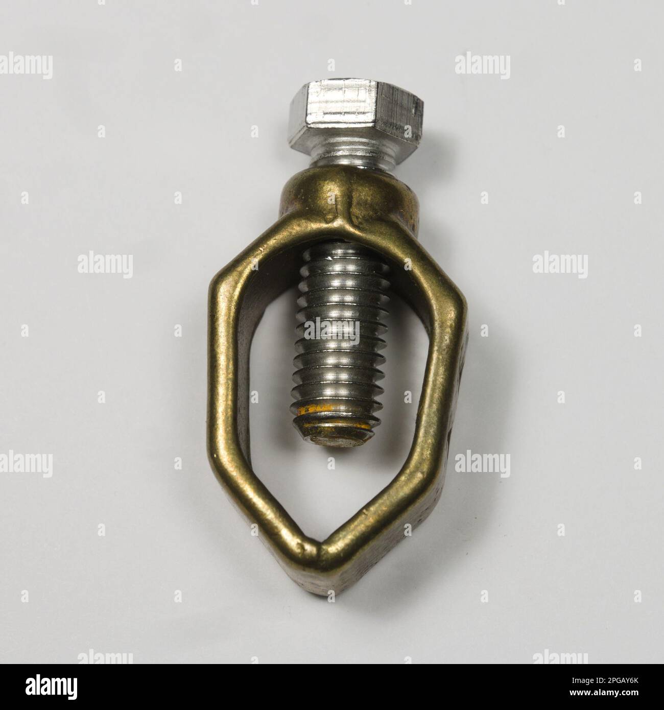 Grounding clamp hi-res stock photography and images - Alamy