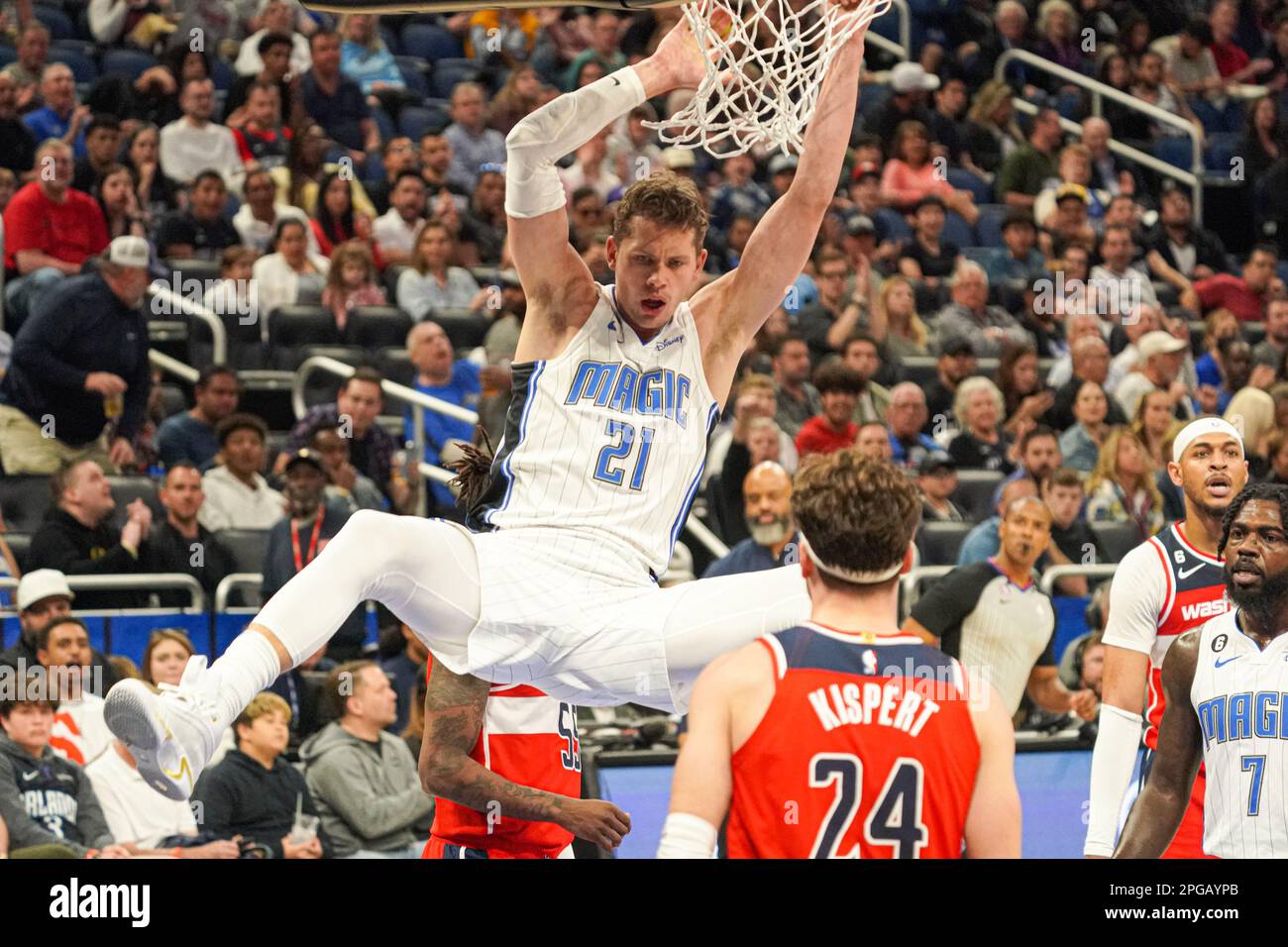 Orlando magic center moritz wagner 21 hi-res stock photography and ...