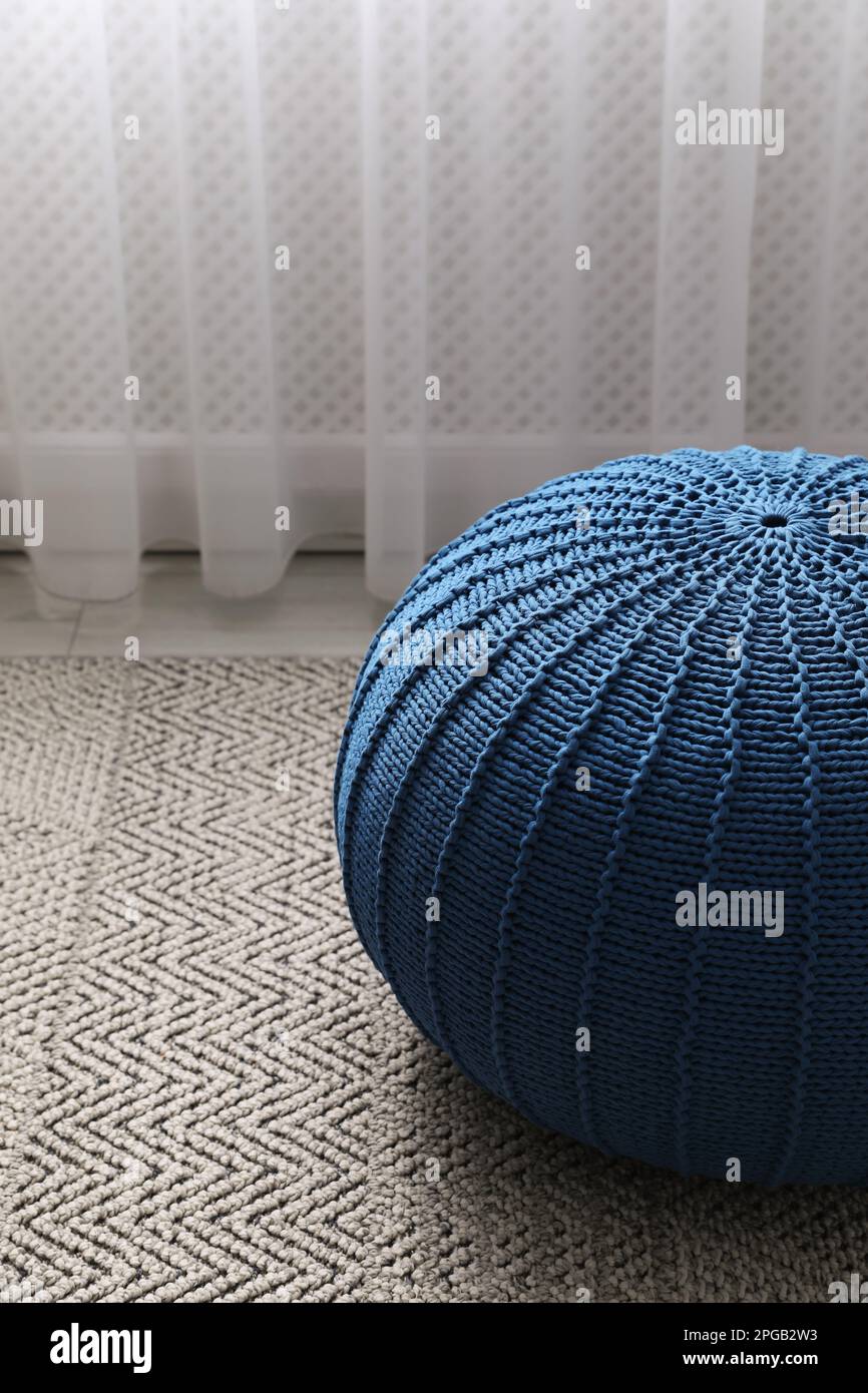 Floor pouf hi-res stock photography and images - Alamy