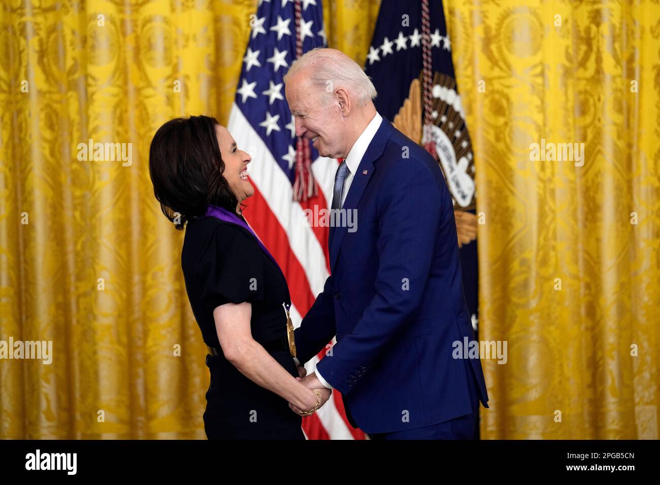 President Joe Biden presents the 2021 National Medal of the Arts to ...