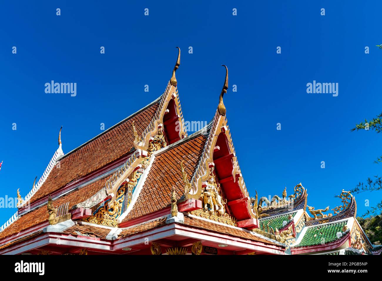 Wat Khao Daeng, Buddhist Temple, Khao Sam Roi Yot National Park ...